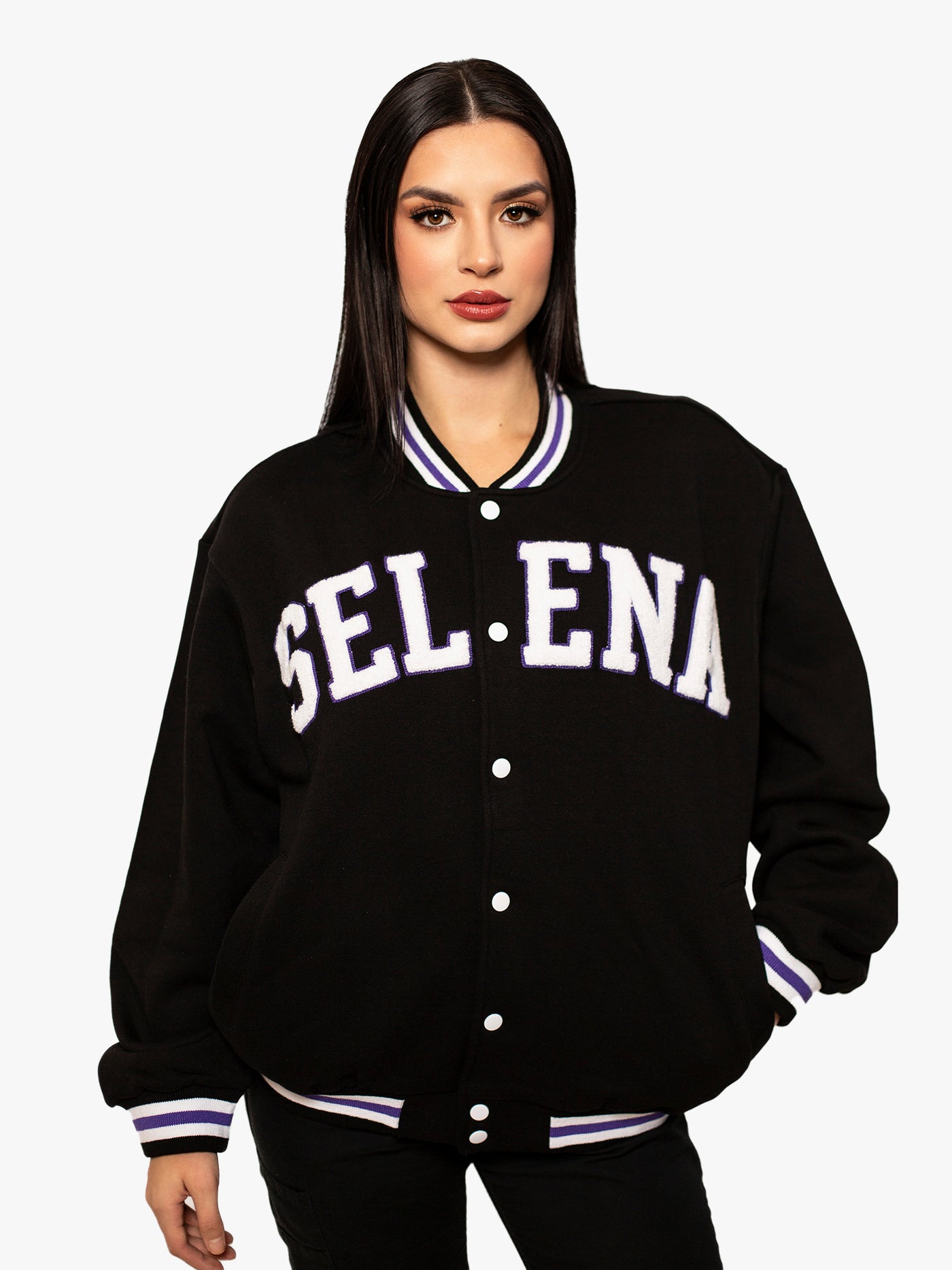 Selena Official